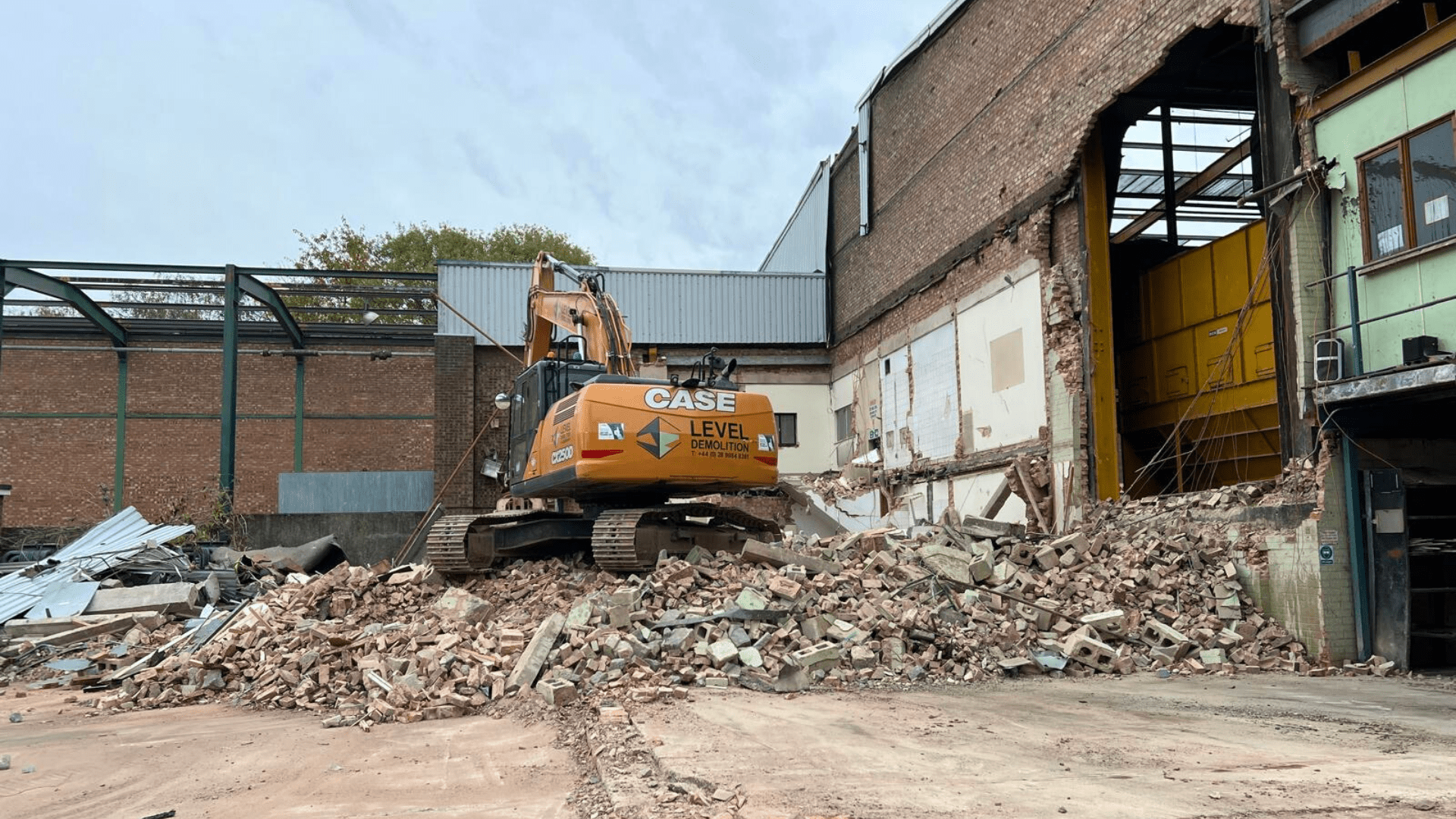SAFE. STRONG. SUSTAINABLE. - Expert Demolition Solutions